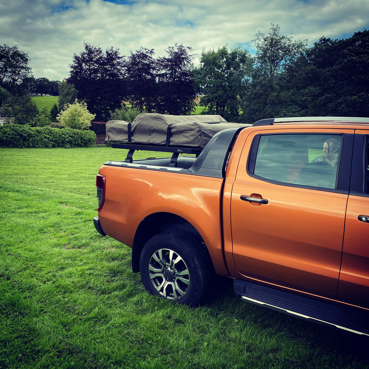 Ford Ranger Wildtrak (2014-2023) Roll Top Load Bed Rack – Overland Gear UK